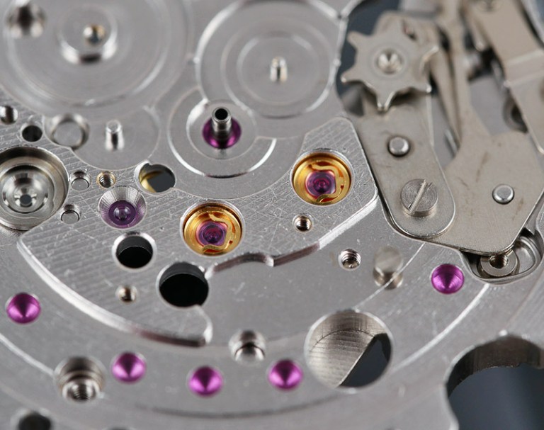 A Grand Seiko in all but name: the Seikomatic 6216-9000 | Adventures in ...