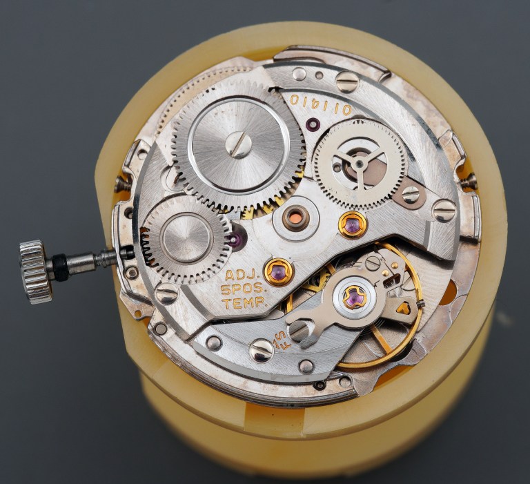 A Grand Seiko 5646-7000 from June 1970: the third generation automatic ...