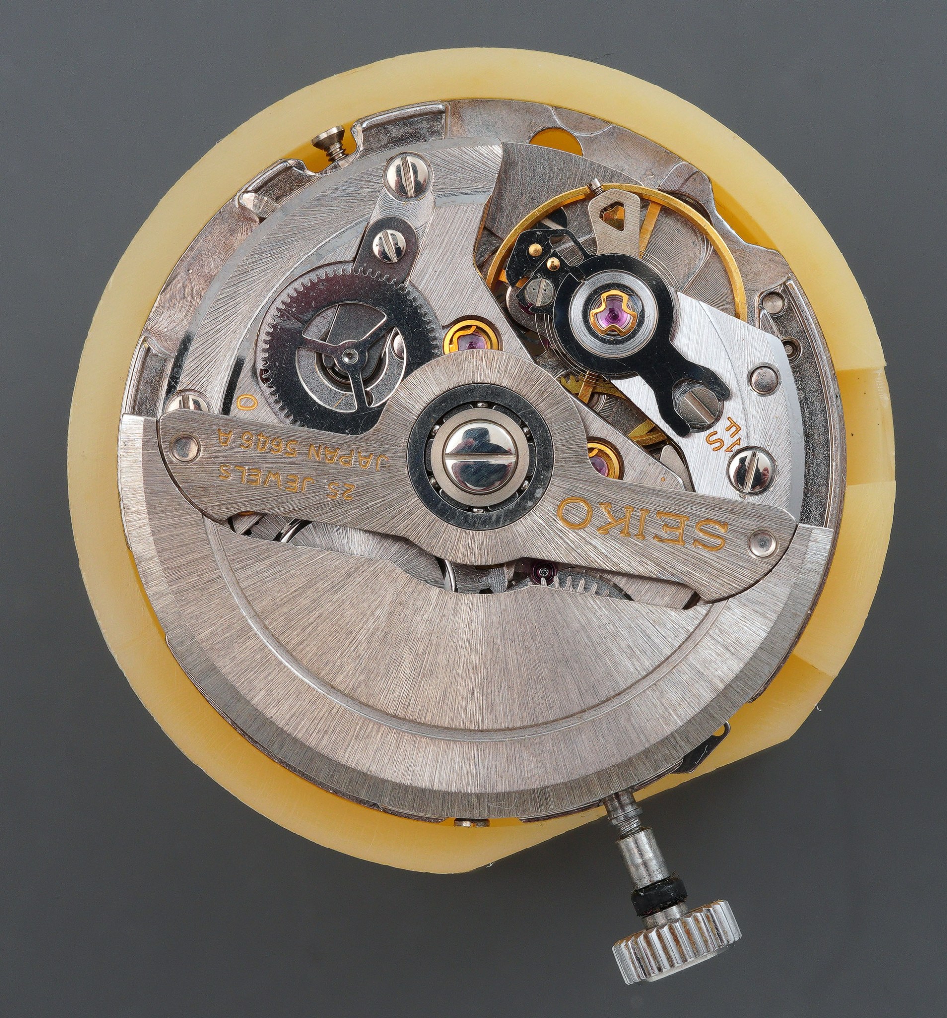 A Grand Seiko 5646-7000 from June 1970: the third generation automatic ...